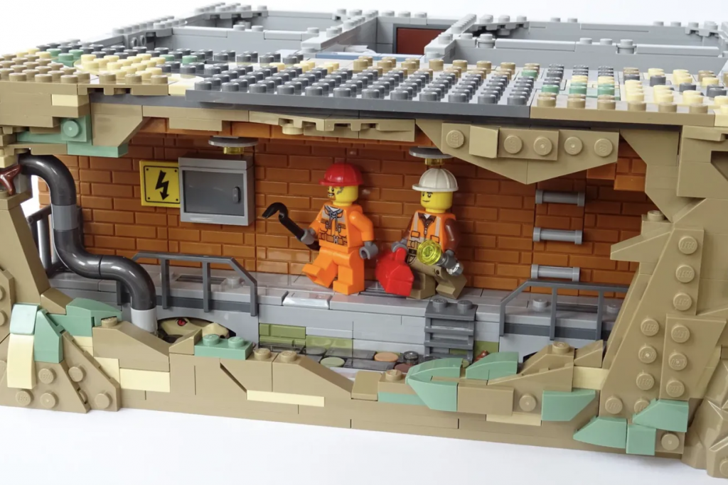 Make Water Famous – Sewerage inspires LEGO creation